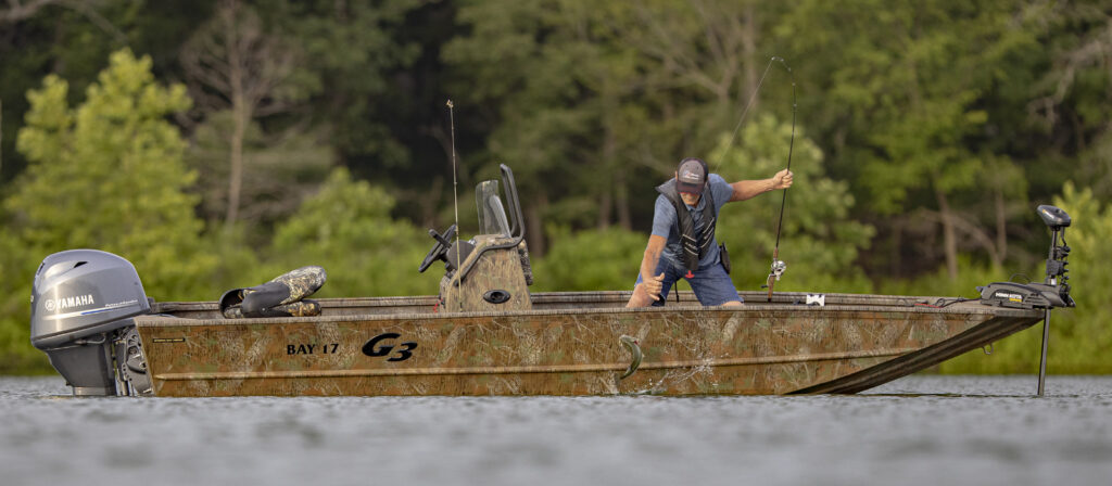 Explore the 2025 Bay 17 | G3 Boats